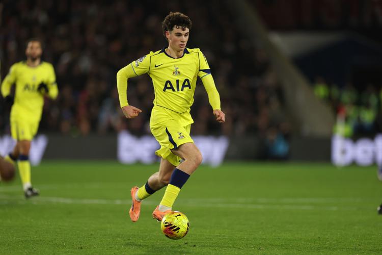 Calvert-Lewin advances England claims by scoring in 6th straight game ...