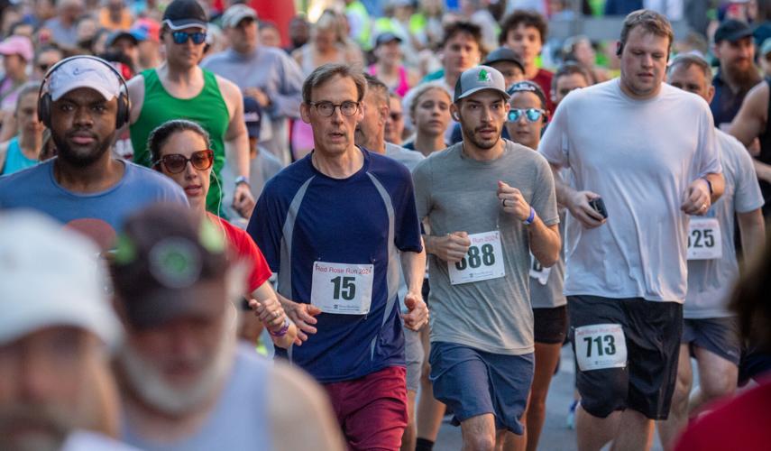 Scenes from the 48th annual Red Rose Run [photos] | | lancasteronline.com