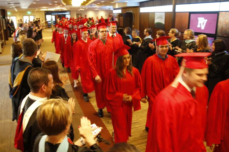 Pequea Valley graduates encourage peers to test their limits ...