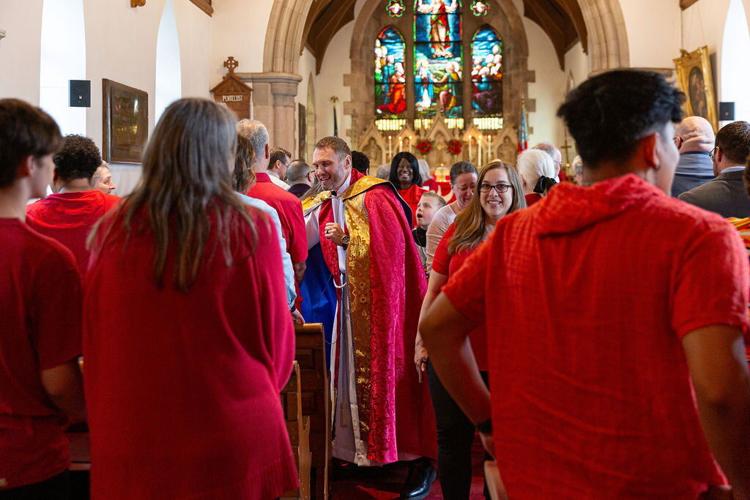 An invitation to Holy Week and the holy love it signifies [column ...