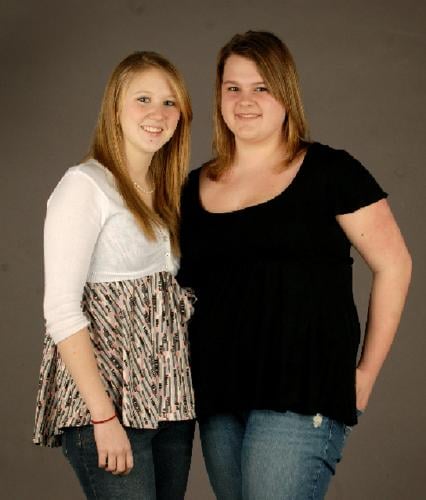 BFF: Stephania Hallett & Chloe Hess | Lifestyle | lancasteronline.com