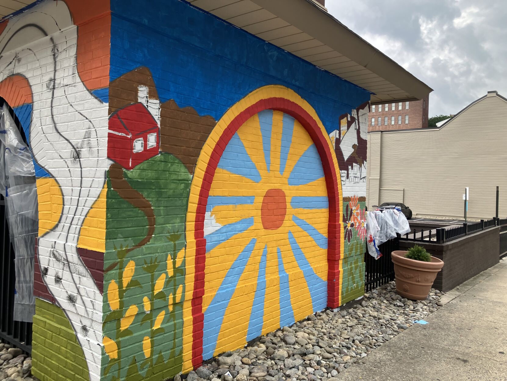 Lancaster homeless community hopes to make impact with new mural at ...