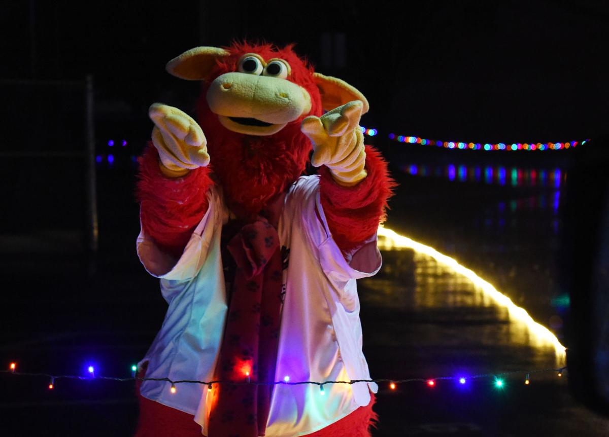 9 Christmas lights shows in, near Lancaster County, from Clipper ...