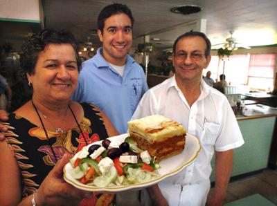 DINING ON A DIME: All in the family / Louis Family Restaurant blends ...