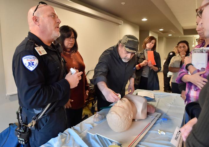How to use Narcan: Lancaster County residents get trained | Local News ...