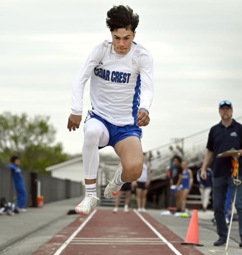 Cedar Crest vs. Manheim Township - L-L League track and field [photos ...