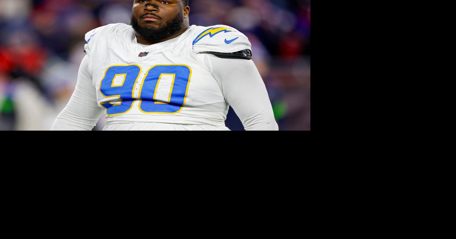 Los Angeles Chargers sign DL Teair Tart to 3-year contract extension ...