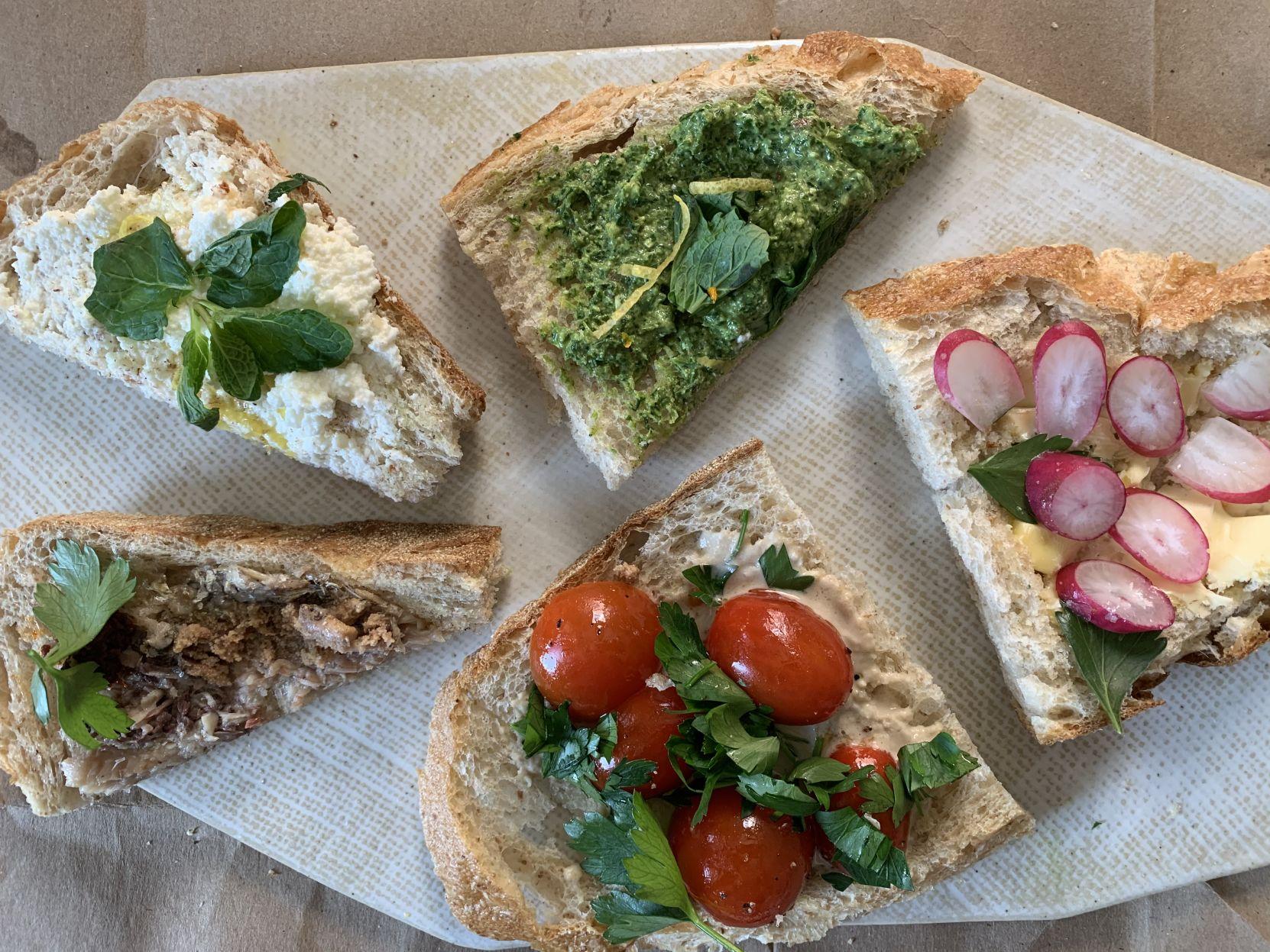 How to make fancy toast and eat down the fridge [Stay-Put Cooking ...