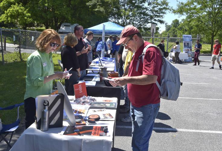 Ex-Worley & Obetz employees among 200 job seekers at fair a week after ...