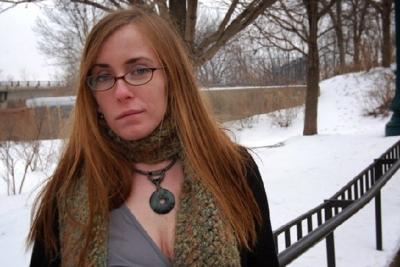 Amanda Wells offers up a little First Friday folk | Entertainment ...