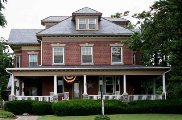 The American Foursquare: Prairie and Craftsmen styles responsible for ...