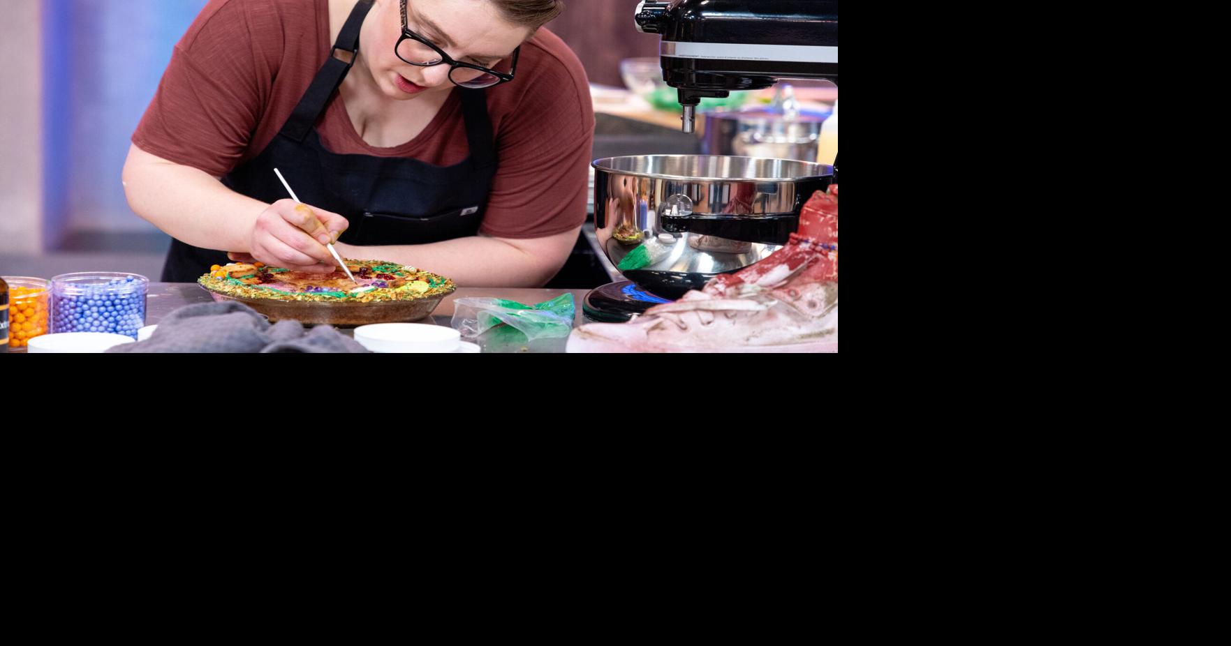 Manheim baker makes spooky 3D hedge maze dessert on Food Network's ...