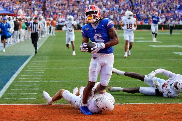 Freshman receiver Dallas Wilson is 'a specimen' for floundering Florida ...