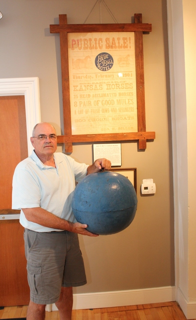Blue Ball tavern sign to be displayed in New Holland | News ...