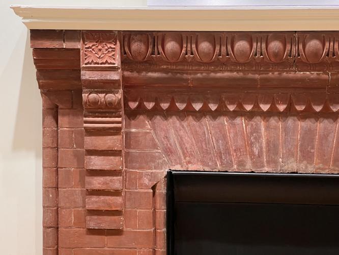 Examples of egg and dart decoration in Lancaster architecture [photos ...