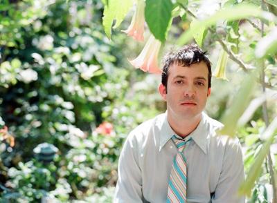 Harper Simon makes a name for himself as he follows in his father's ...