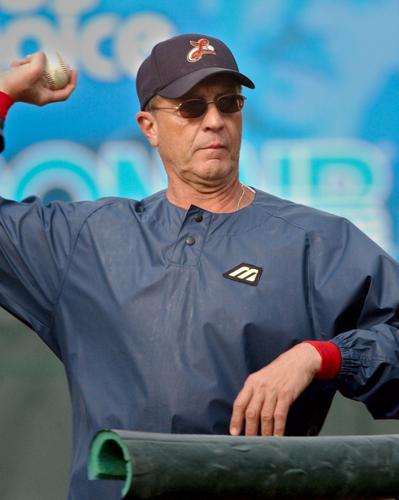 53 years ago, Phillies' Rick Wise no-hit the Reds and hit 2 home runs ...