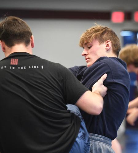 Manheim Central wrestler Brett Barbush [photos] | | lancasteronline.com