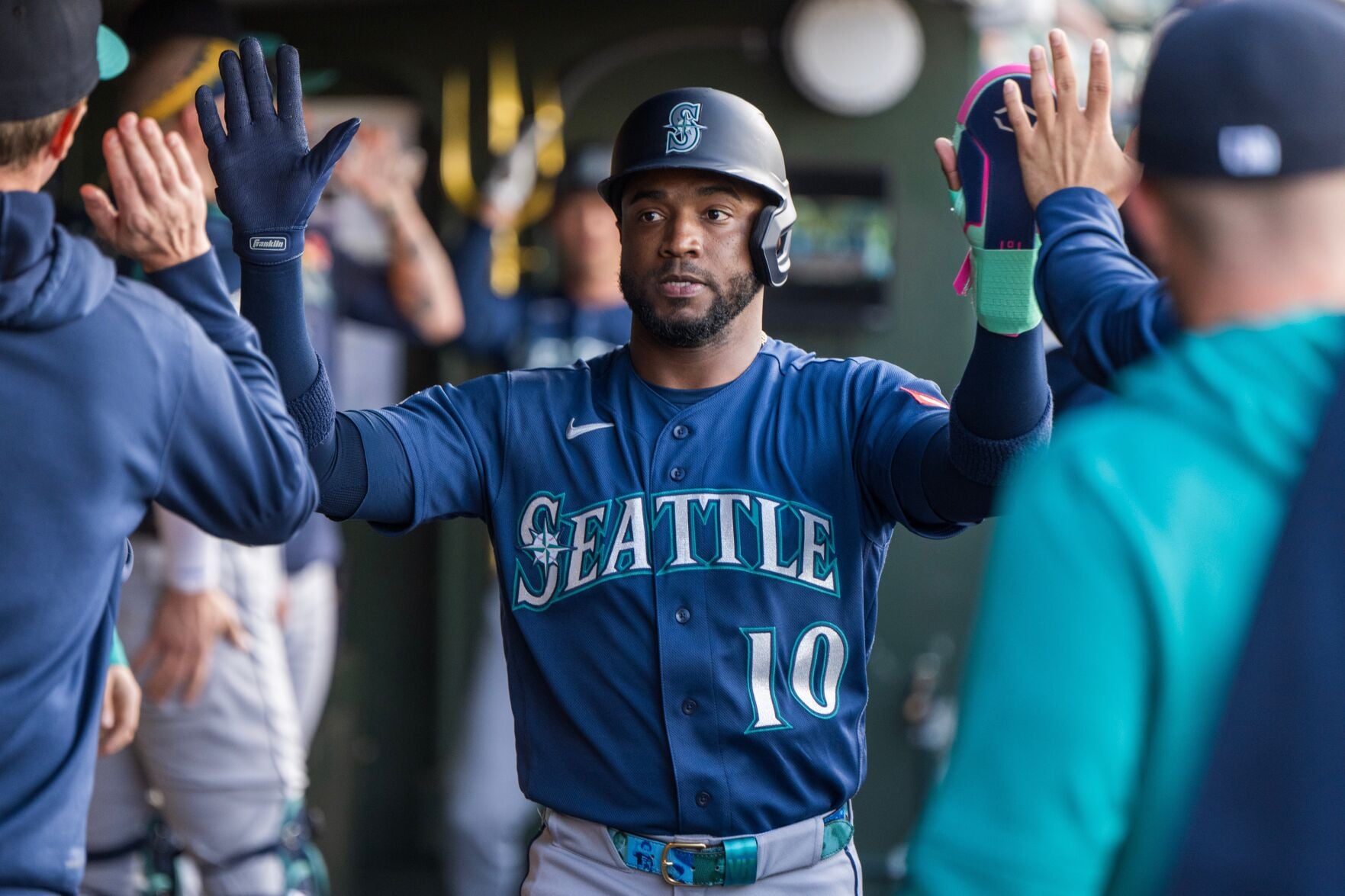Emerson Hancock guía a Marineros a triunfo 4-1 sobre Atléticos ...
