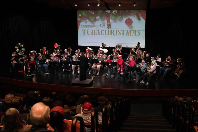 Tuba Christmas spreads cheer with indoor show [photos] | Entertainment ...