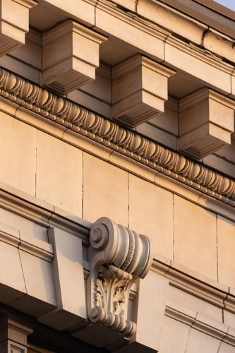 Examples of egg and dart decoration in Lancaster architecture [photos ...