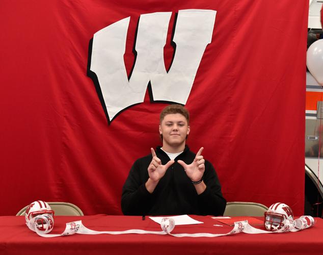 Warwick's Nolan Rucci is a finalist for coveted Anthony Munoz Lineman ...