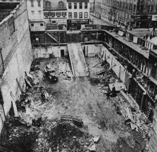 Meet the Snake Hunt Queen of 1973; plus a school struck by lightning in ...