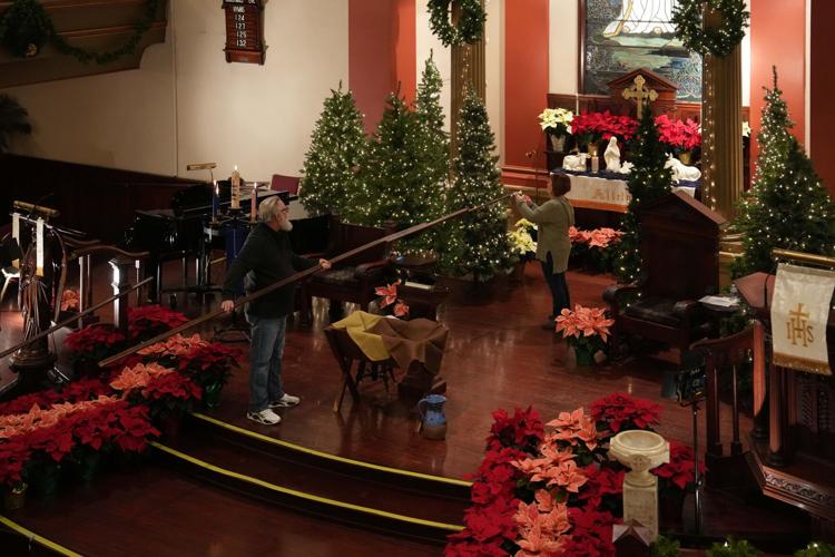 First Reformed Church's gas-powered Christmas Star lights up the sky ...