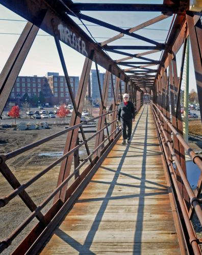 After 92 years, pedestrian rail yard bridge in Lancaster is coming down ...