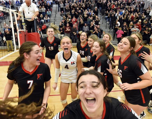 Hempfield vs. Wilson - District 3 Class 4A girls volleyball ...