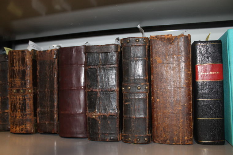 Ephrata library holds Mennonites' 'precious heritage' | Book Reviews ...