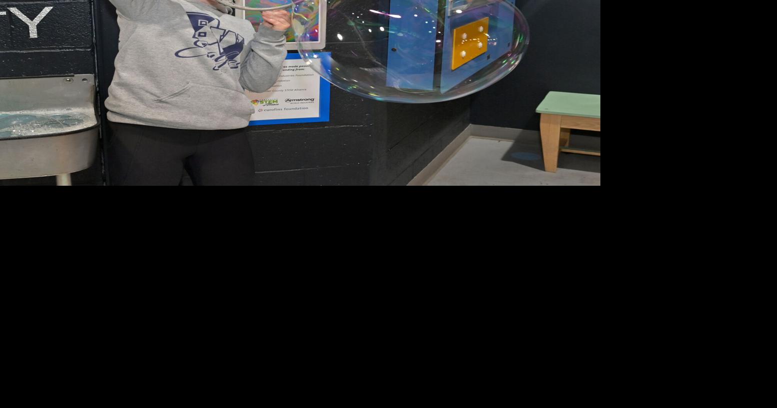 Children explore the Lancaster Science Factory [photos ...