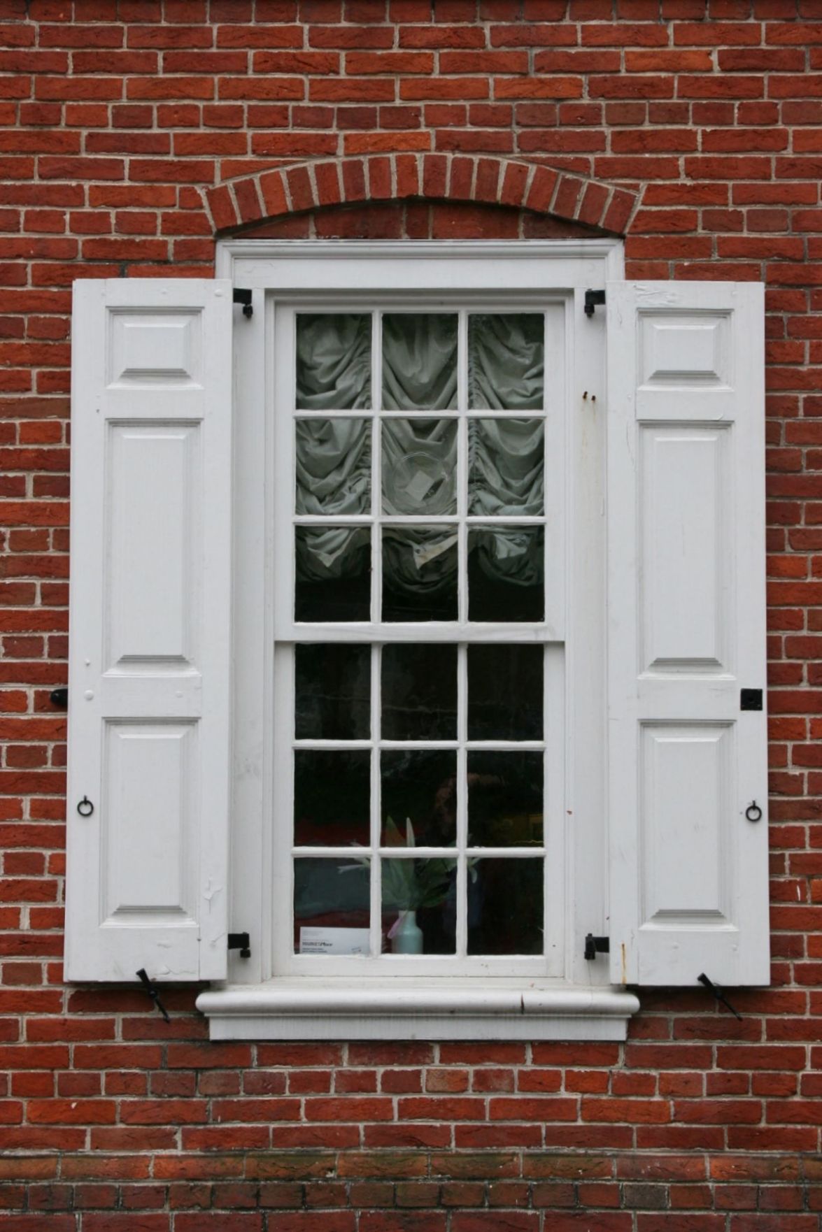 'M' is for muntin: No matter the building, you'll find a muntin to ...