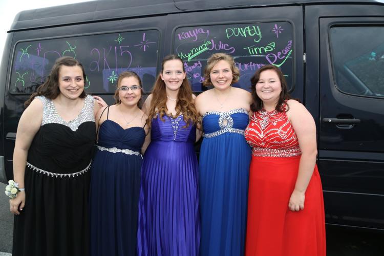 Ephrata and Agora Cyber School students arrive for prom 2015 | Local ...