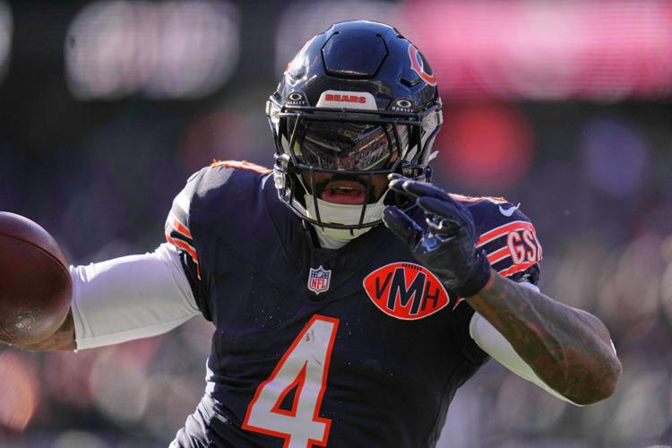 Caleb Williams throws for 2 TDs, Bears pound Browns even as Myles ...