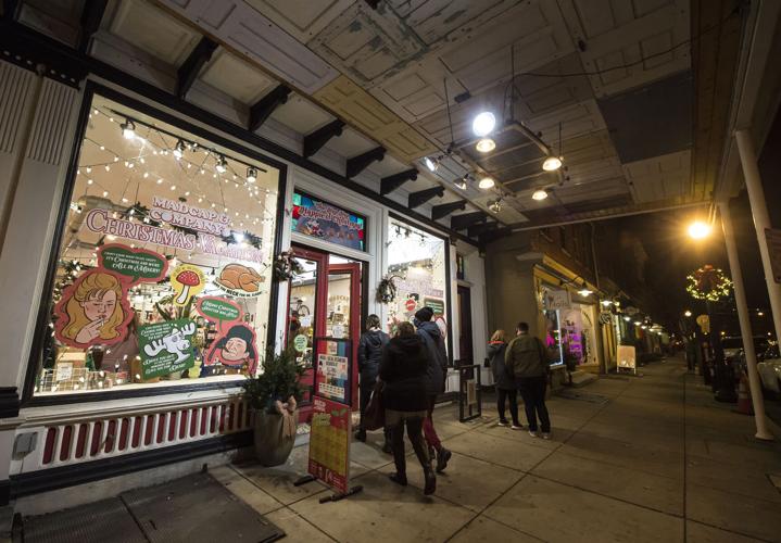 Lancaster Shops Late [photos] | News | lancasteronline.com