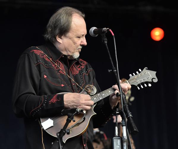 Long's Park Summer Series kicks off with John McEuen and the String Wizards [photos] | Life ...