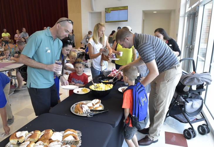 Kindergarten Cafe tradition continues at Doe Run Elementary School ...