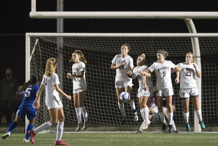 Manheim Central vs. Elizabethtown - L-L League girls soccer [Photos ...