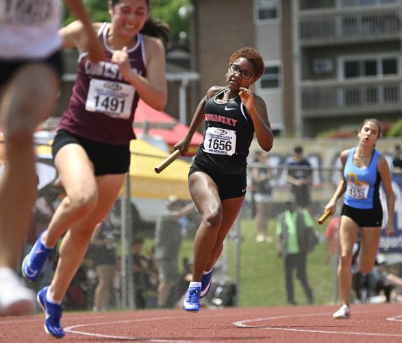 McCaskey's record-breaking 400-meter girls relay team speeds toward an ...
