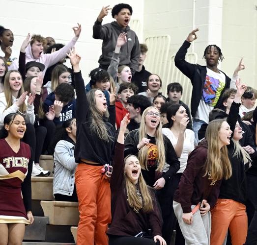 Columbia vs. Delone Catholic - District 3 Class 3A boys basketball ...