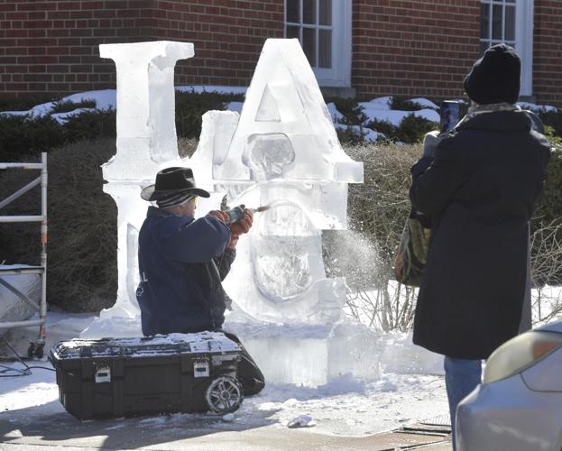 Artists carve chilly sculptures for Lititz Fire & Ice kickoff [photos ...