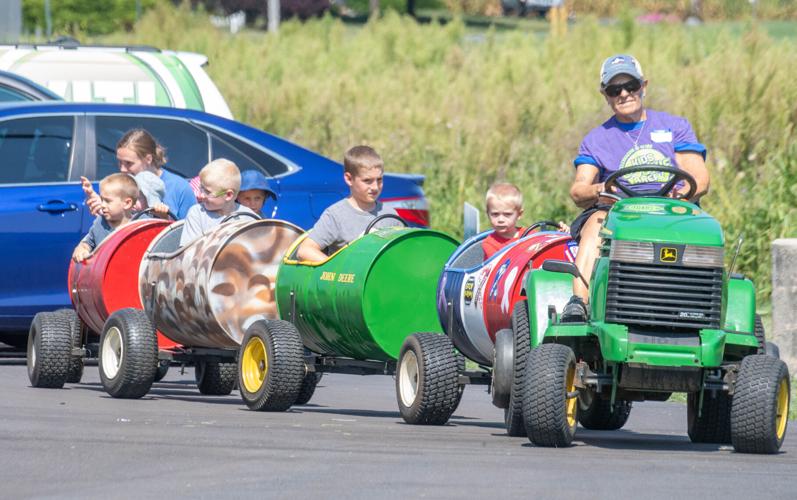 WJTL honors 10-year anniversary with Kids Cookie Break Fest [photos ...