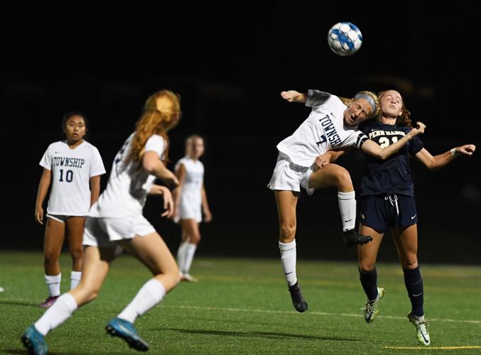 L-L League girls soccer match: Manheim Township vs. Penn Manor [photos ...