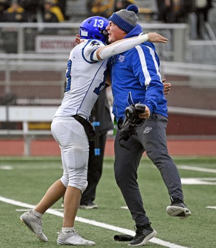 Lampeter-Strasburg vs. Thomas Jefferson - PIAA Class 4A football ...
