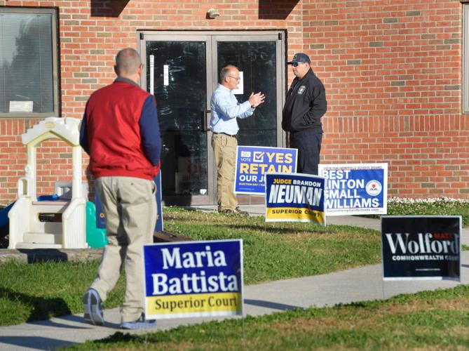 Scenes from the polls in Lancaster County on Election Day 2025 [photos ...
