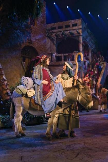 'Miracle of Christmas' returns to Sight & Sound Theatre | Entertainment ...