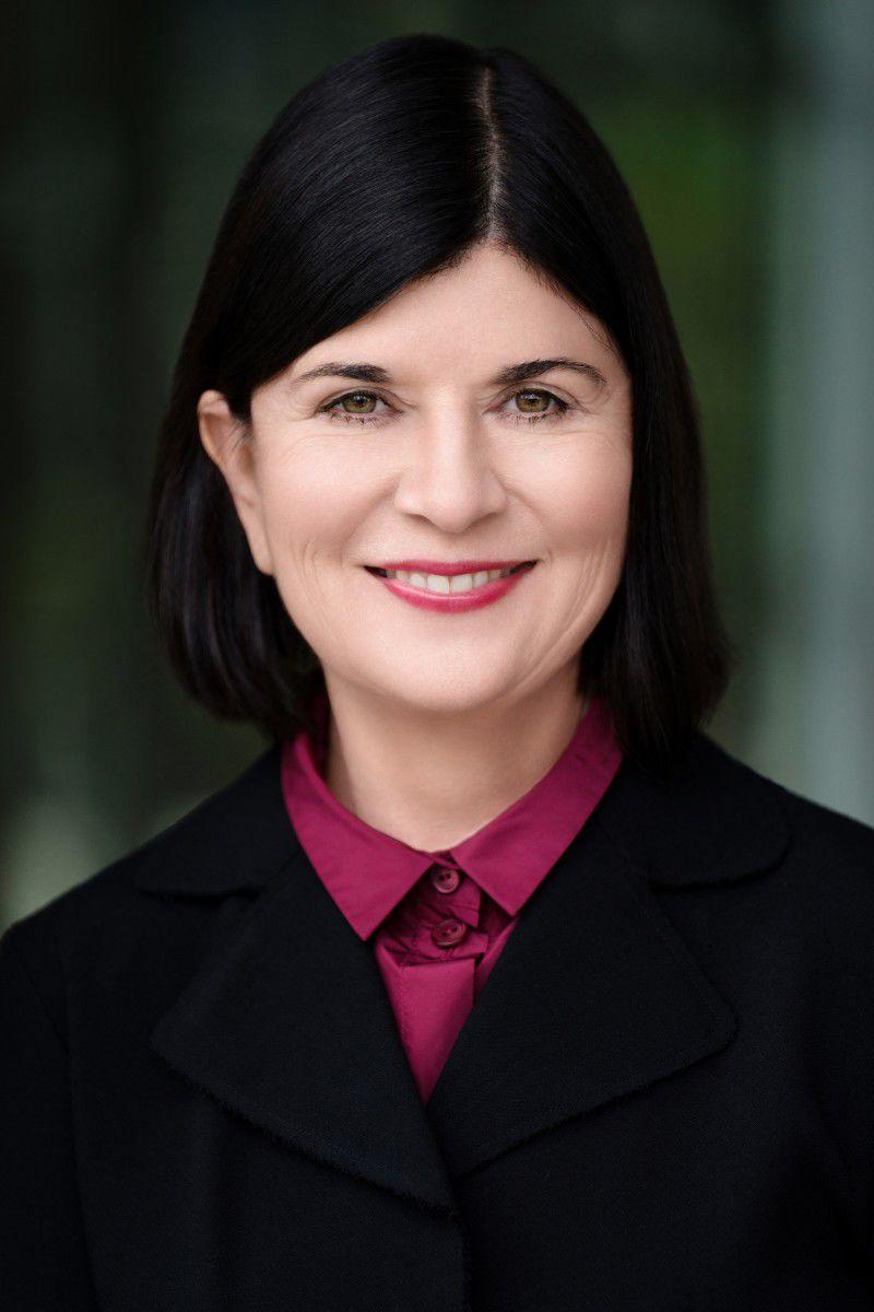 National Geographic Society hires former SDL chief Vicki Phillips to ...