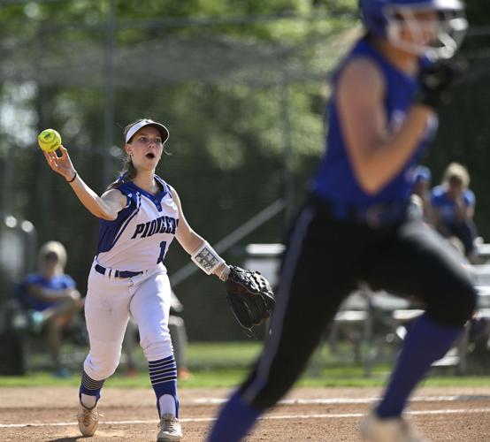 Elizabethtown vs Lampeter-Strasburg - L-L League softball [photos ...