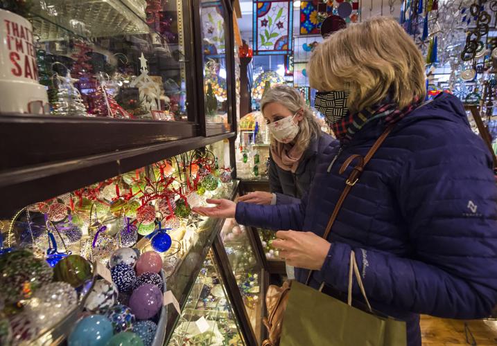 Lancaster Shops Late [photos] | News | lancasteronline.com